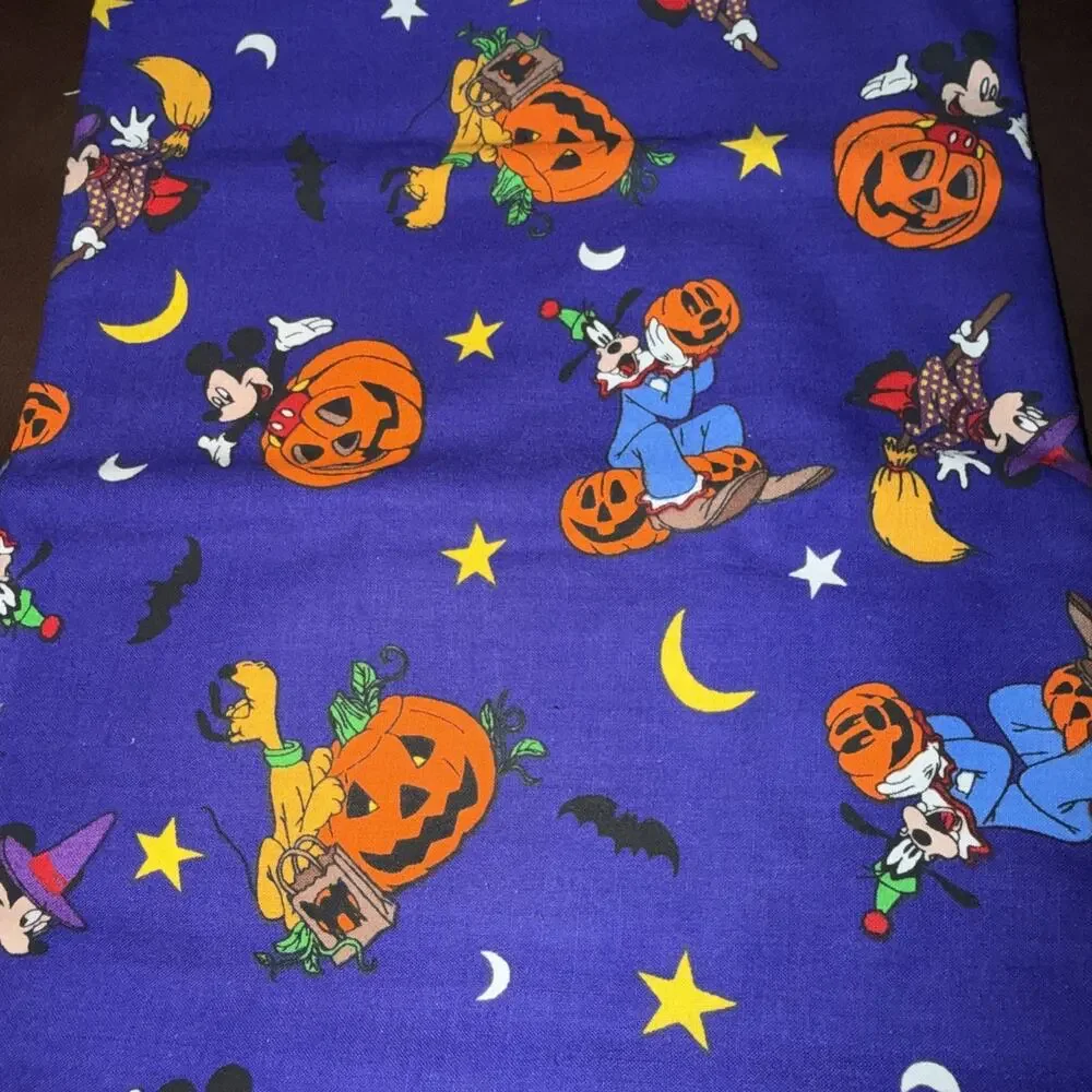 Disney | Office | Halloween Yard Plus 3 In Disney Cotton Fabric Purple ...